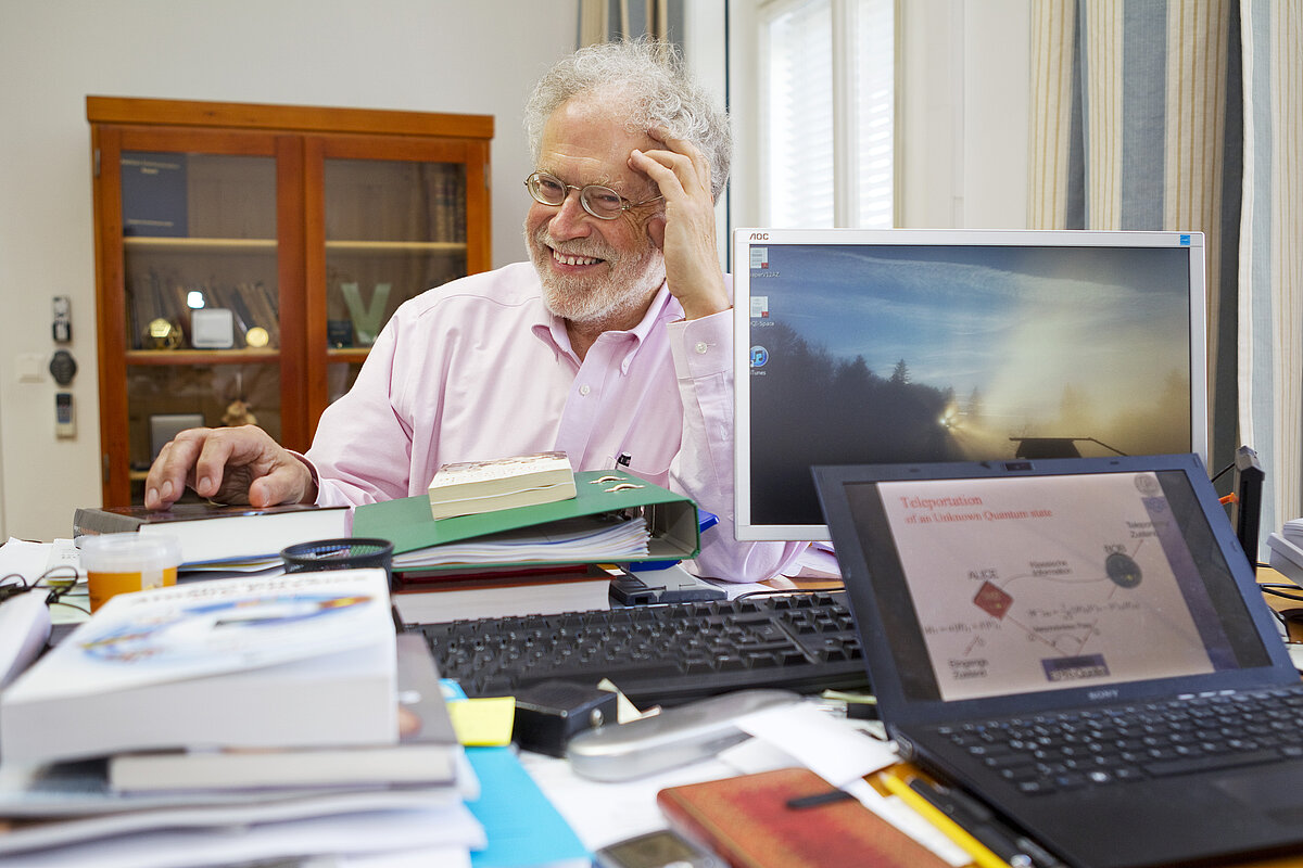 TECHNION awards honorary doctorate to Anton Zeilinger